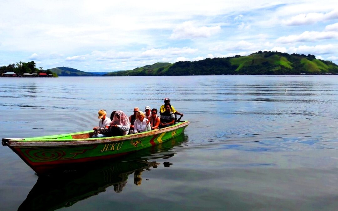 Lake Sentani & Jayapura City Tours - Jefalgi Papua Tours